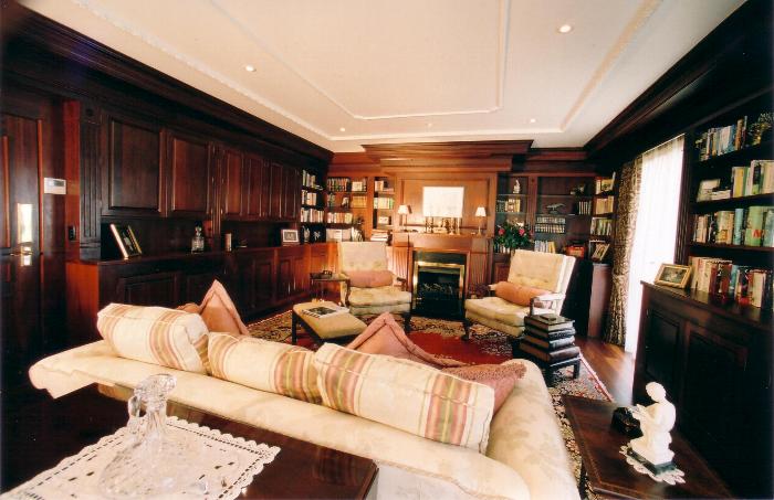 Classic Georgian Library - Wooden Earth Creations Ltd