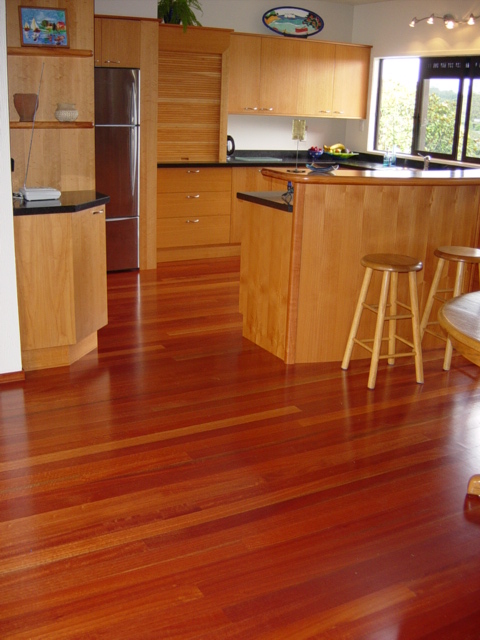 Saligna (red Gum) - Wooden Earth Creations Ltd